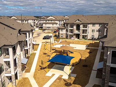 Galaxy Builders : Orbiting Success in the Construction Cosmos - North ...