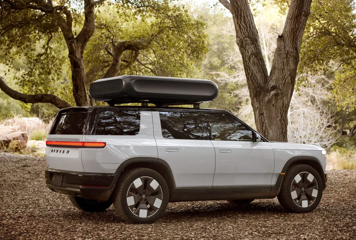 Rivian Expands Georgia Plant Capacity to 300,000 Units to Drive ...